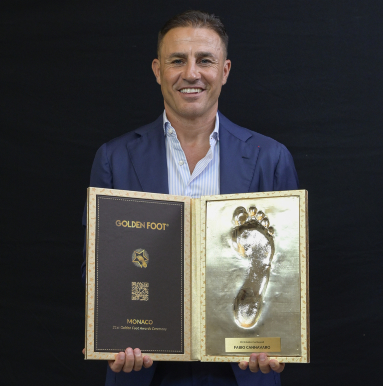 Awards - Golden Foot